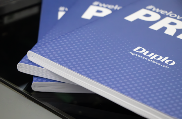 700i Pro Digital Booklet System
